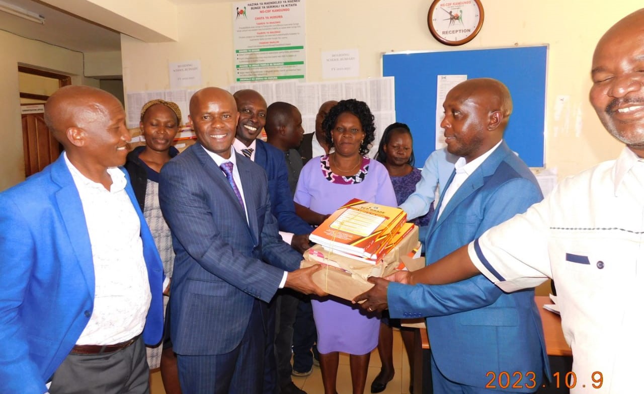 Kangundo MP has distributed 9,000+ books to schools - Education News Kenya