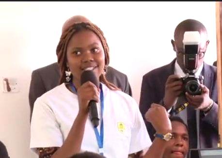 Brave student who asked Ruto for job given State House internship - Education News | The Leading ...