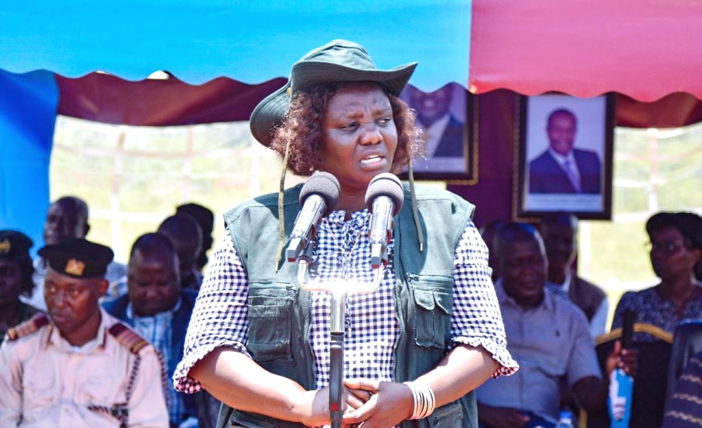 Govt distributes water to drought-stricken schools in Kilifi ...