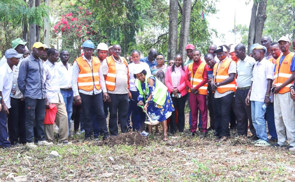 Mwea MP launches construction of ICT hub to empower youth - Education ...